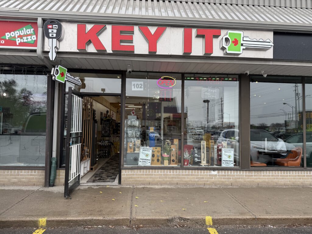 What Should You Check Before Installing a Door Operator? - Key it locks